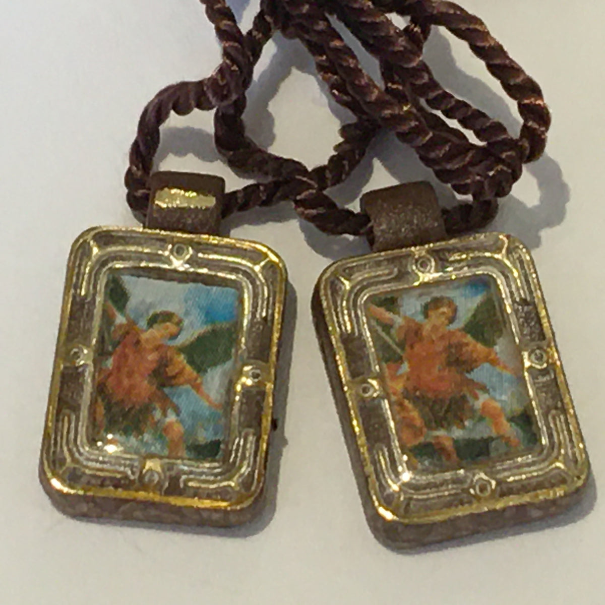 Small Scapular – Shop Cabrini